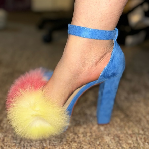 AKIRA | Shoes | Furry Chunky Platform Heels | Poshmark